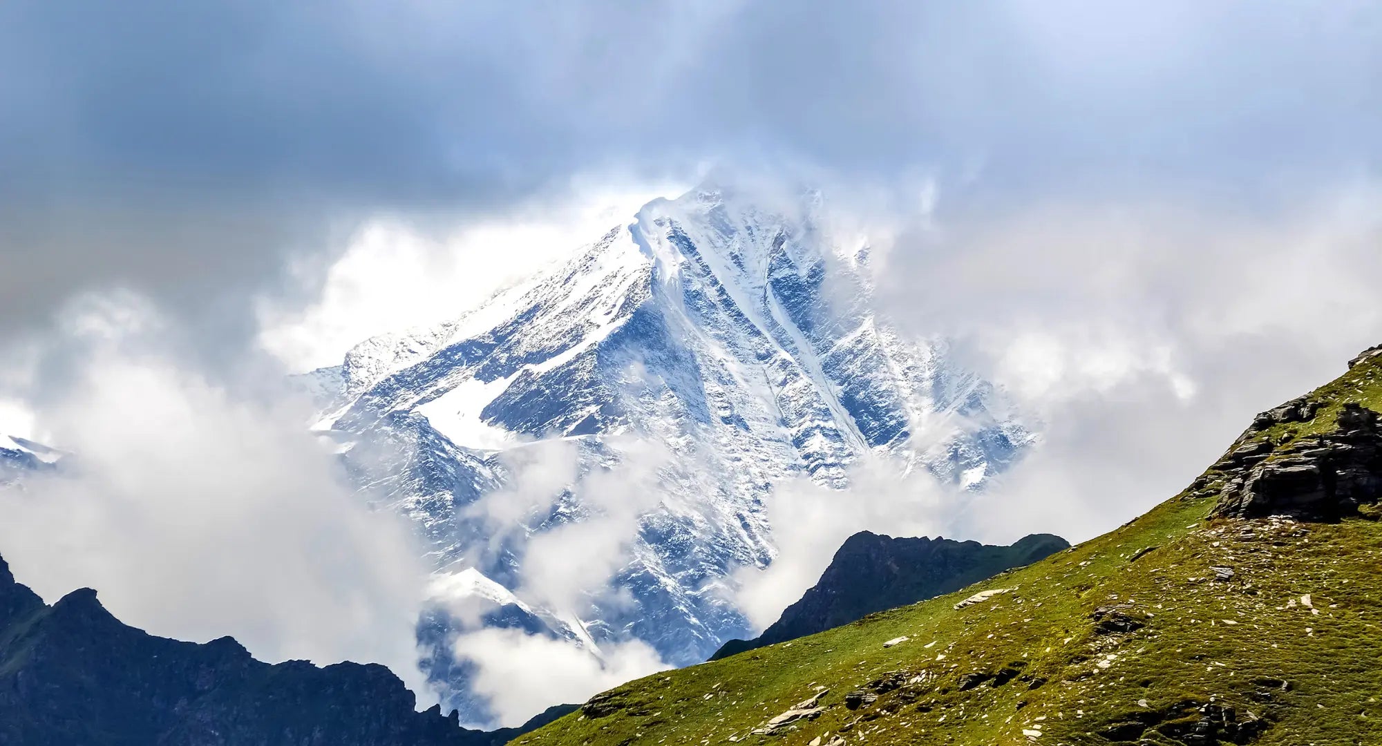 Exploring the Enchanting Beauty of Shimla: A Perfect Summer Getaway ...